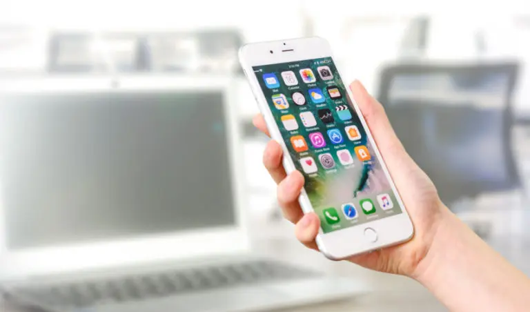 Best Cell Phone Providers: The Top 15 List | ListsForAll.com